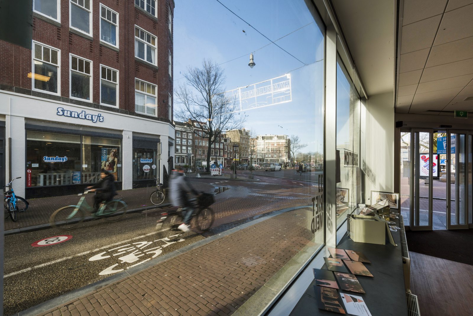 Haarlemmerplein 2 te Amsterdam - AHAM